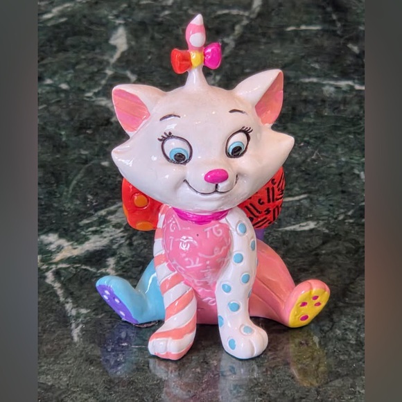 Disney | Other | Disney Britto 29 Mini Marie Aristocats Figurine ...
